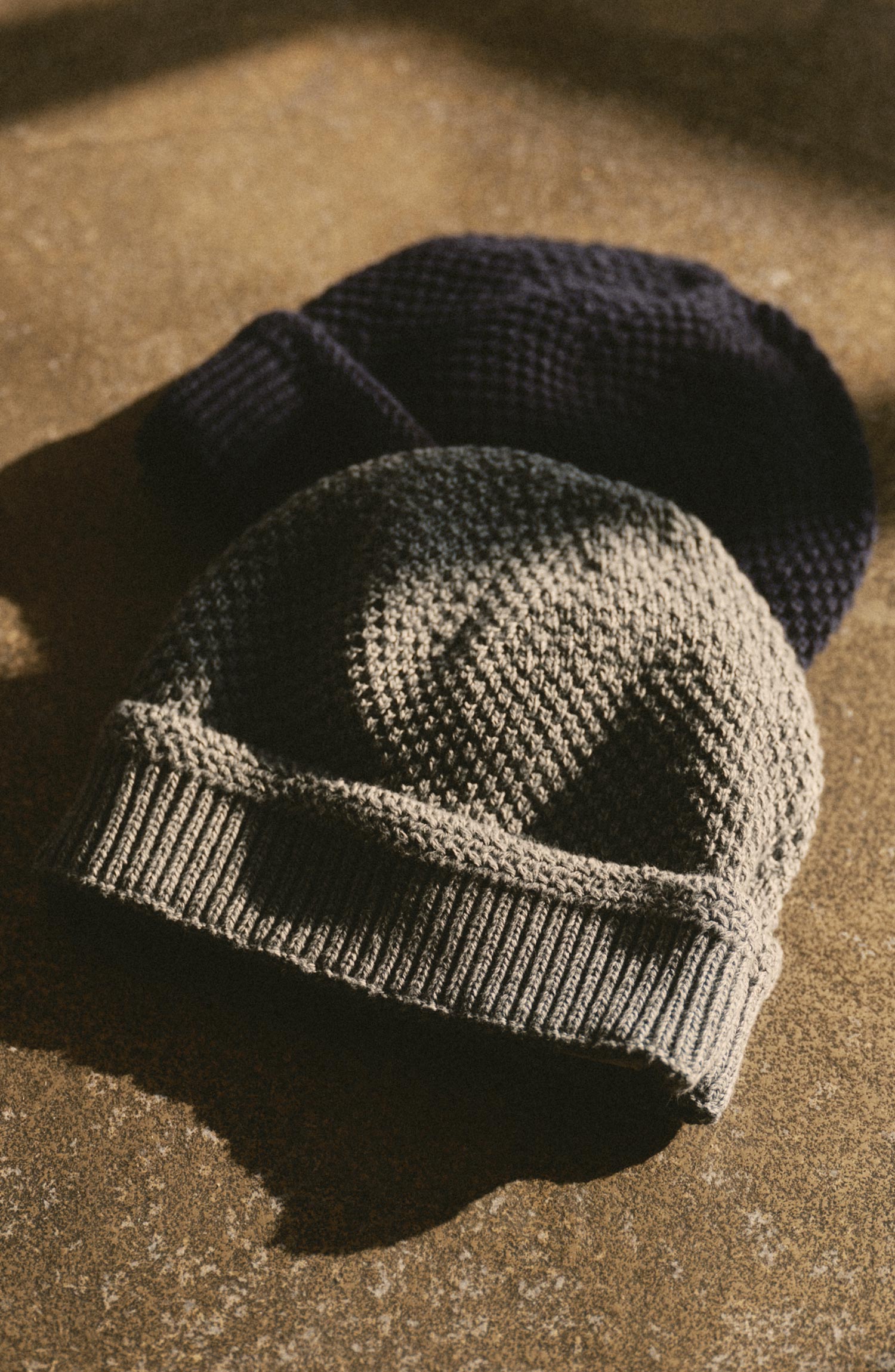 The Crawford Beanie in Navy | Taylor Stitch