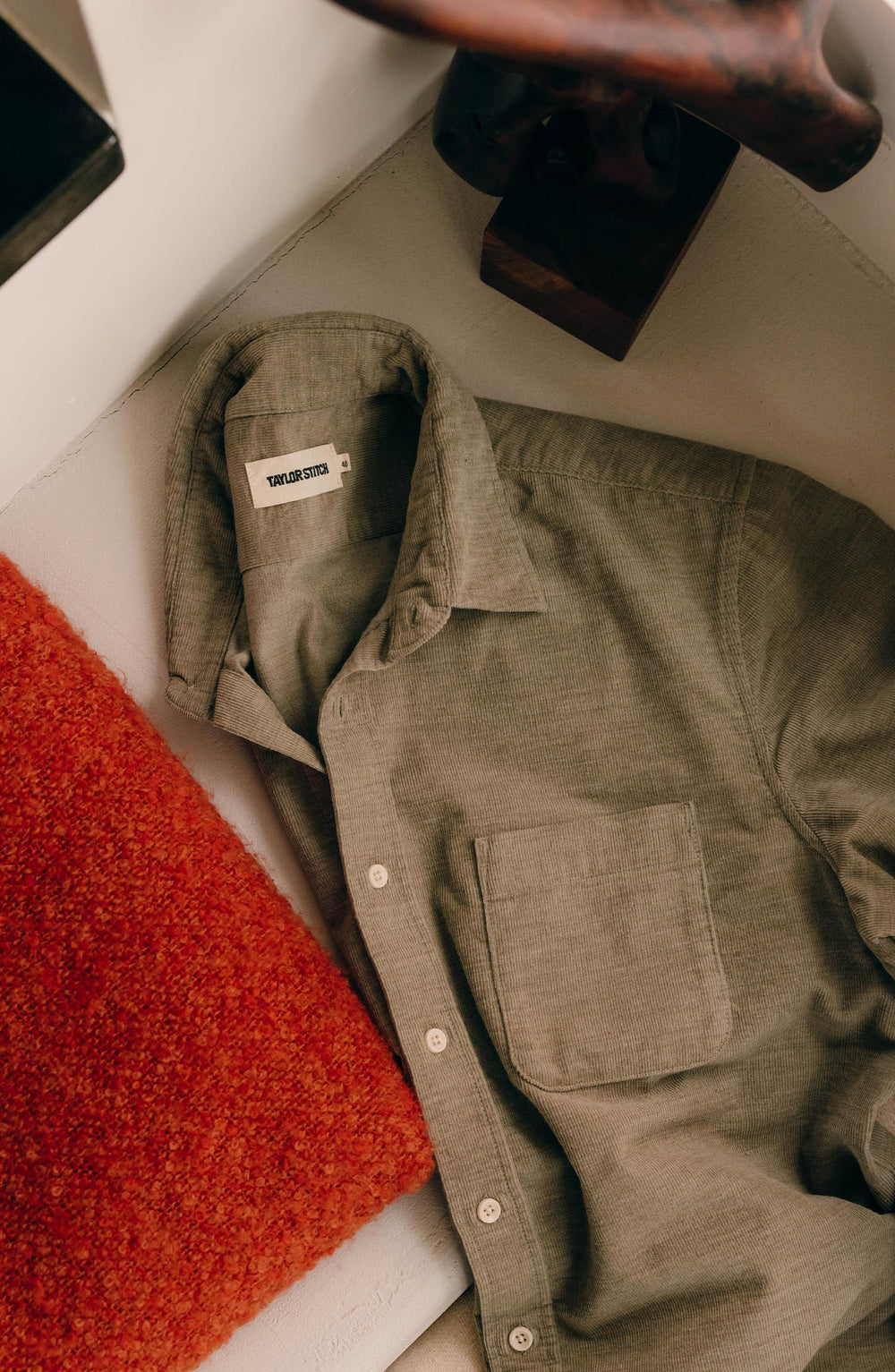 The Short Sleeve California in Heather Moss Cord | Taylor Stitch