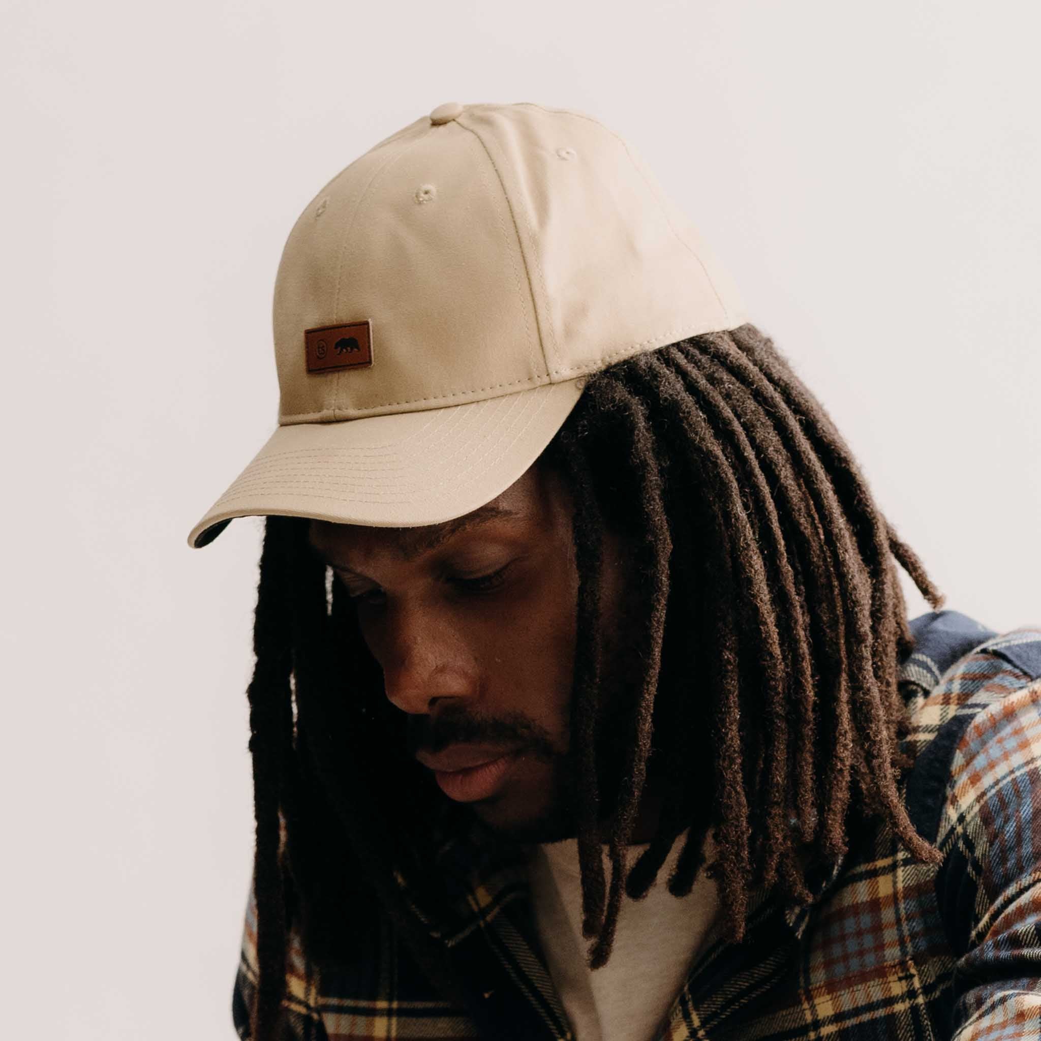 The Pathfinder Cap in Khaki Dry Wax | Taylor Stitch