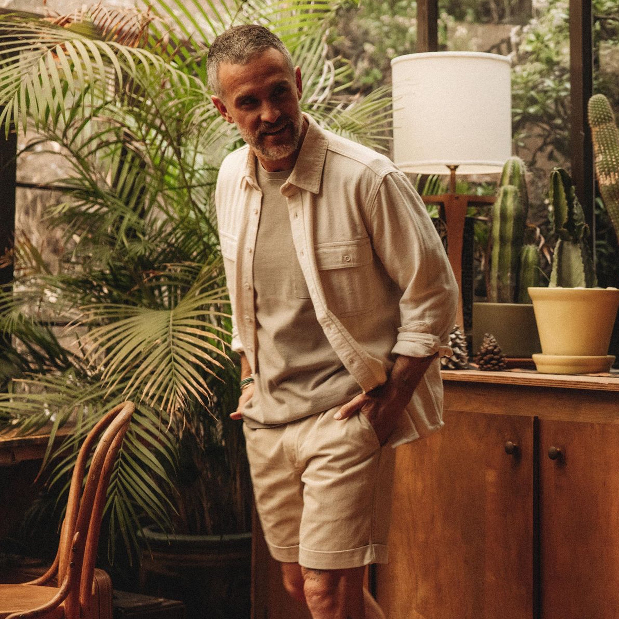 The Ledge Men's Flannel Shirt in Oyster Herringbone | Taylor Stitch